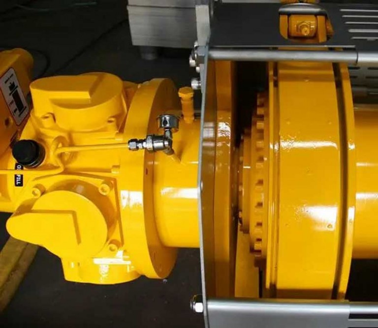 Pneumatic Winch / Air Winch - Henan Flag Crane Co.,Ltd.