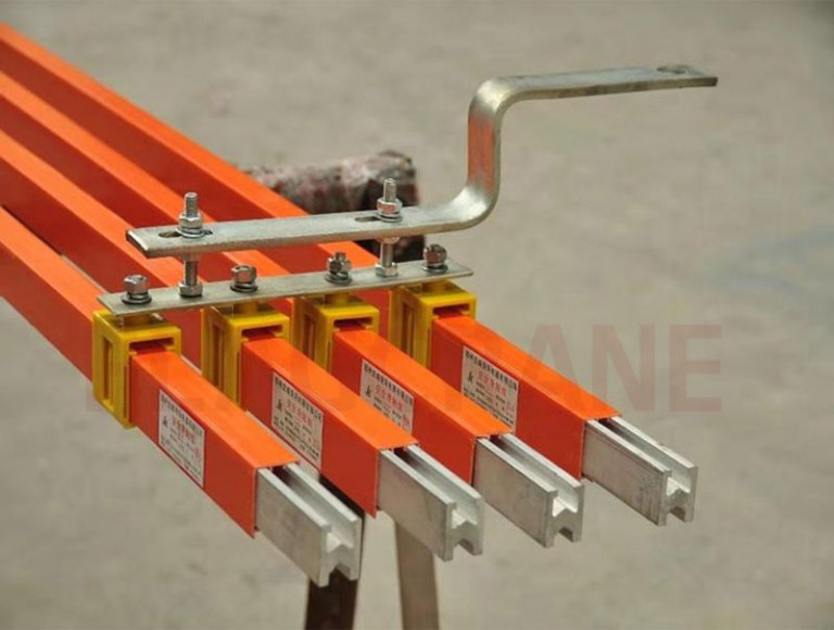 How to use the traveling crane busbar？ - Henan Flag Crane Co.,Ltd.